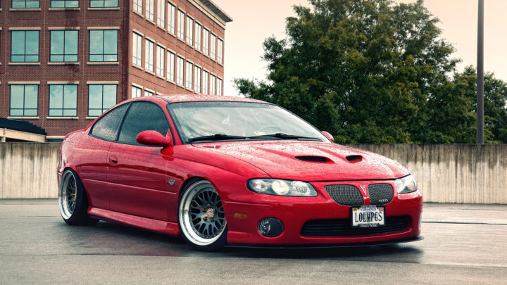 Silver Pontiac Trans Am - CCW Classic 2 Three-Piece Forged Wheels