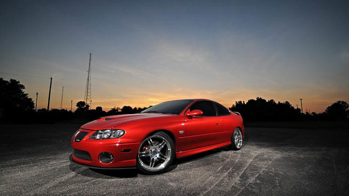 Silver Pontiac Trans Am - CCW Classic 2 Three-Piece Forged Wheels