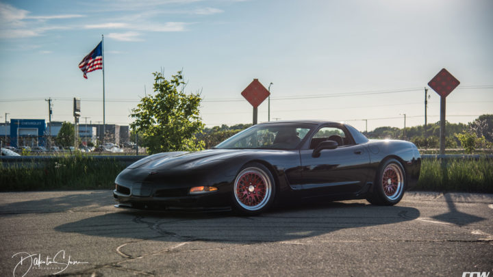 White Chevrolet C5 Z06 Corvette - CCW Classic Wheels