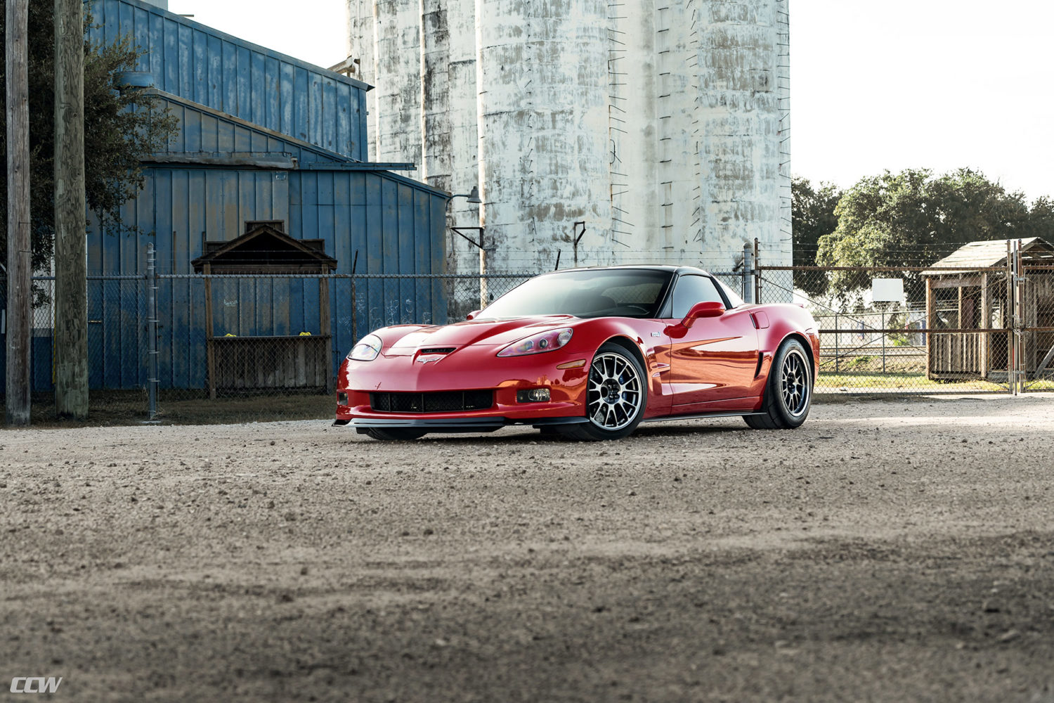 Red Chevrolet C6 ZR1 Corvette - CCW C14 Monoblock Wheels in Gunmetal
